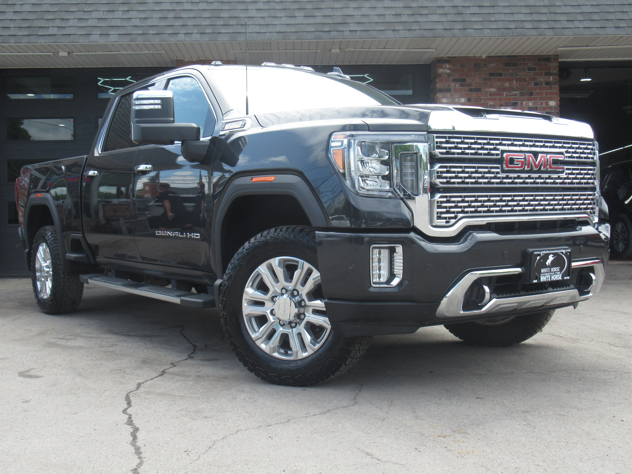 1GT49REY8LF | VIN Lookup for GMC SIERRA 2500 DENALI HD 2020
